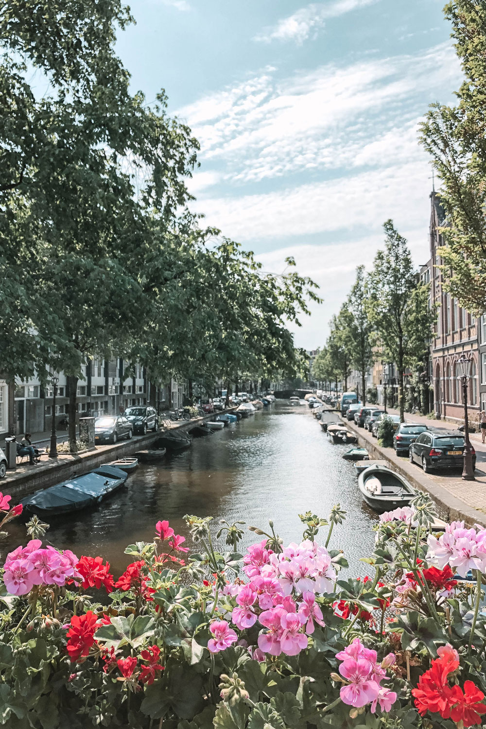 The Prettiest Canals in Amsterdam, Netherlands - To Vogue or Bust