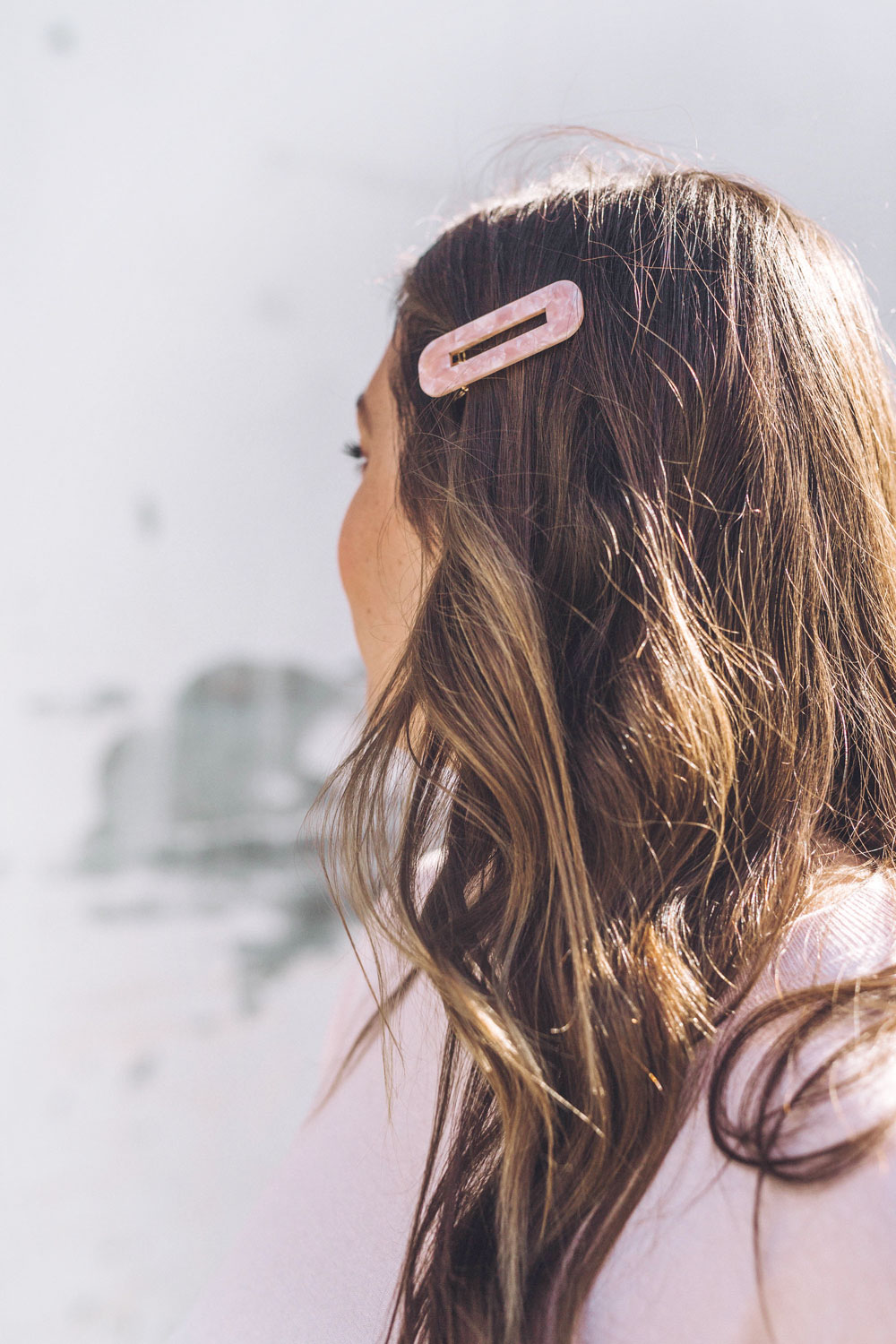 6 Ways to Wear Retro Hair Clips - To Vogue or Bust