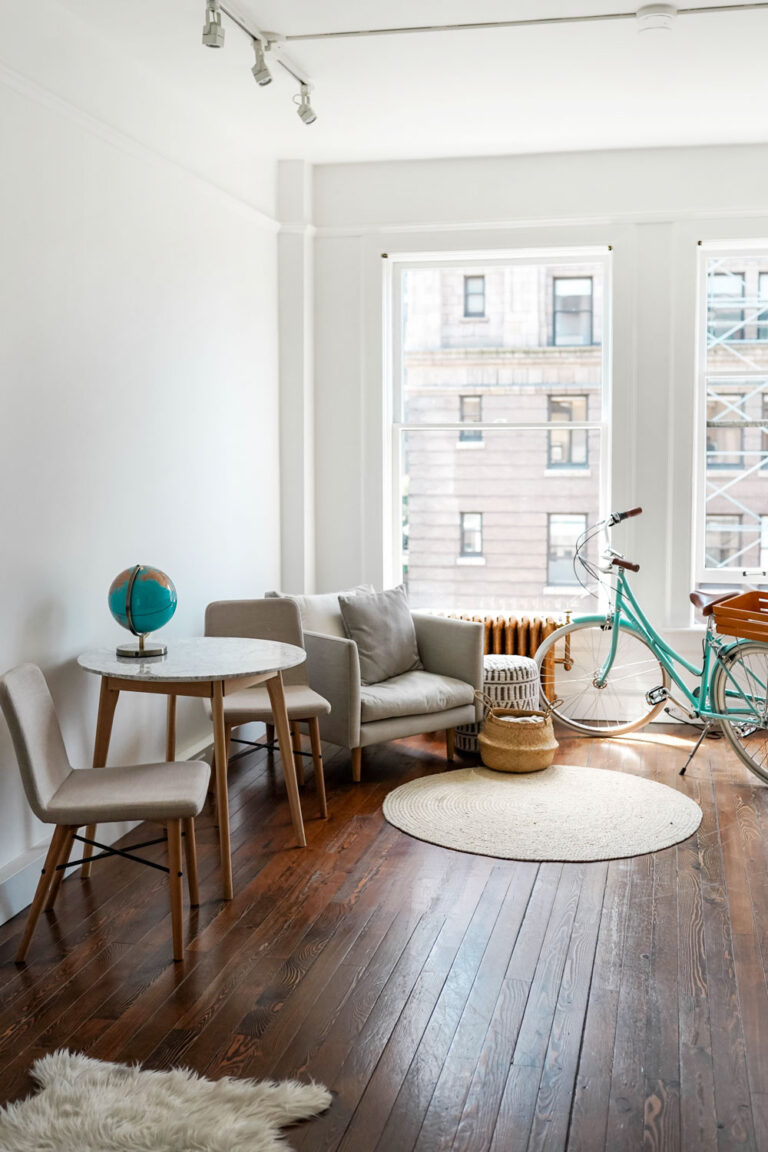 Studio Decor With Article - To Vogue or Bust