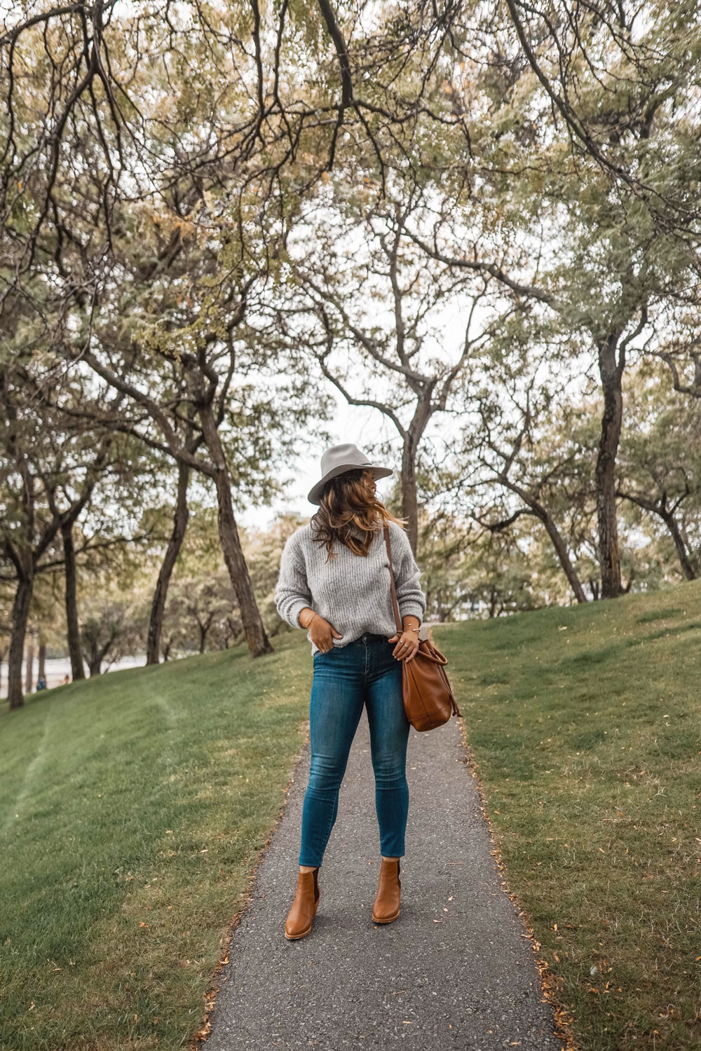 My 13 Fall Style Essentials - To Vogue or Bust
