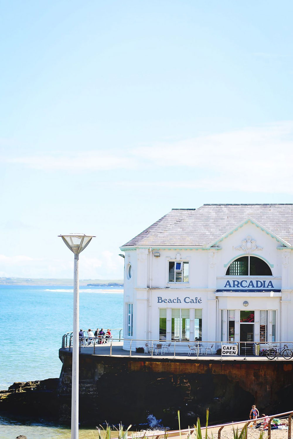 Your Travel Guide to Northern Ireland - To Vogue or Bust